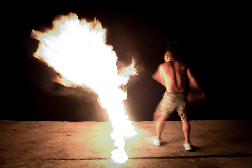 Fuego | Siempre hacia el oeste